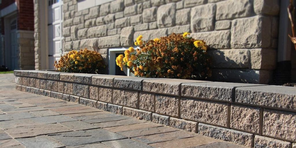 GARDEN LOCK WALL - St. Amands Landscape Depot